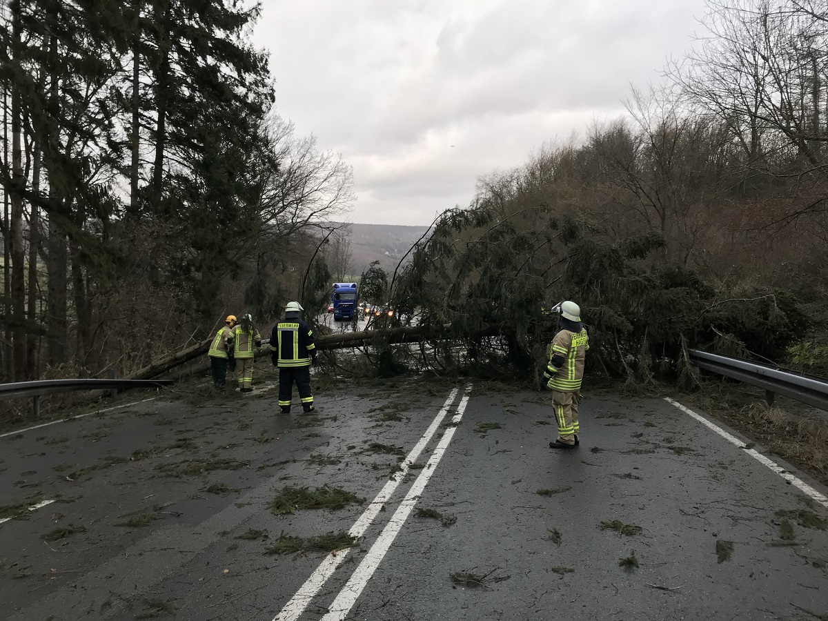 Einsätze 18.01.2018 – Orkan – Freiwillige Feuerwehr Hagen
